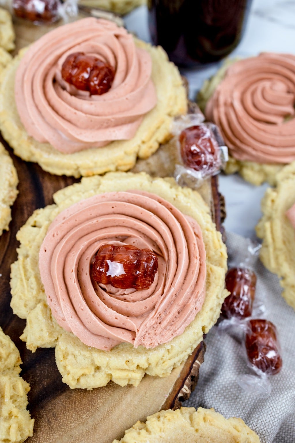 Homemade Root Beer Cookies taste just like a Float