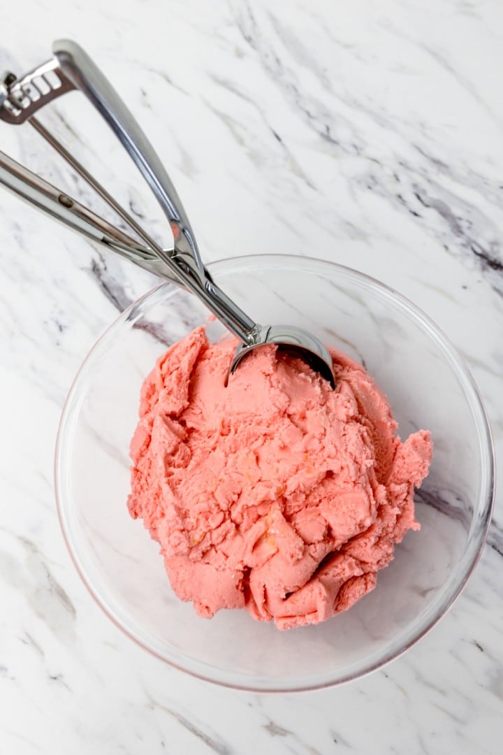 Pink Velvet Crumbl Cookies (Copycat) | Best Cookie Recipes